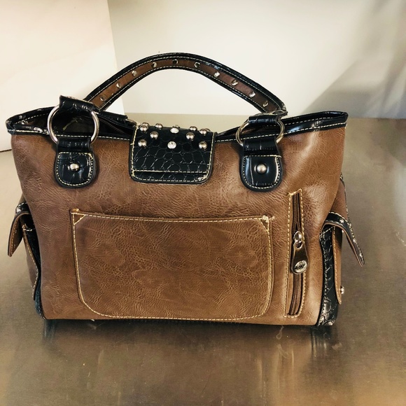 P & G Collection | Bags | Brown Black Concho Buckle Concealed Carry ...
